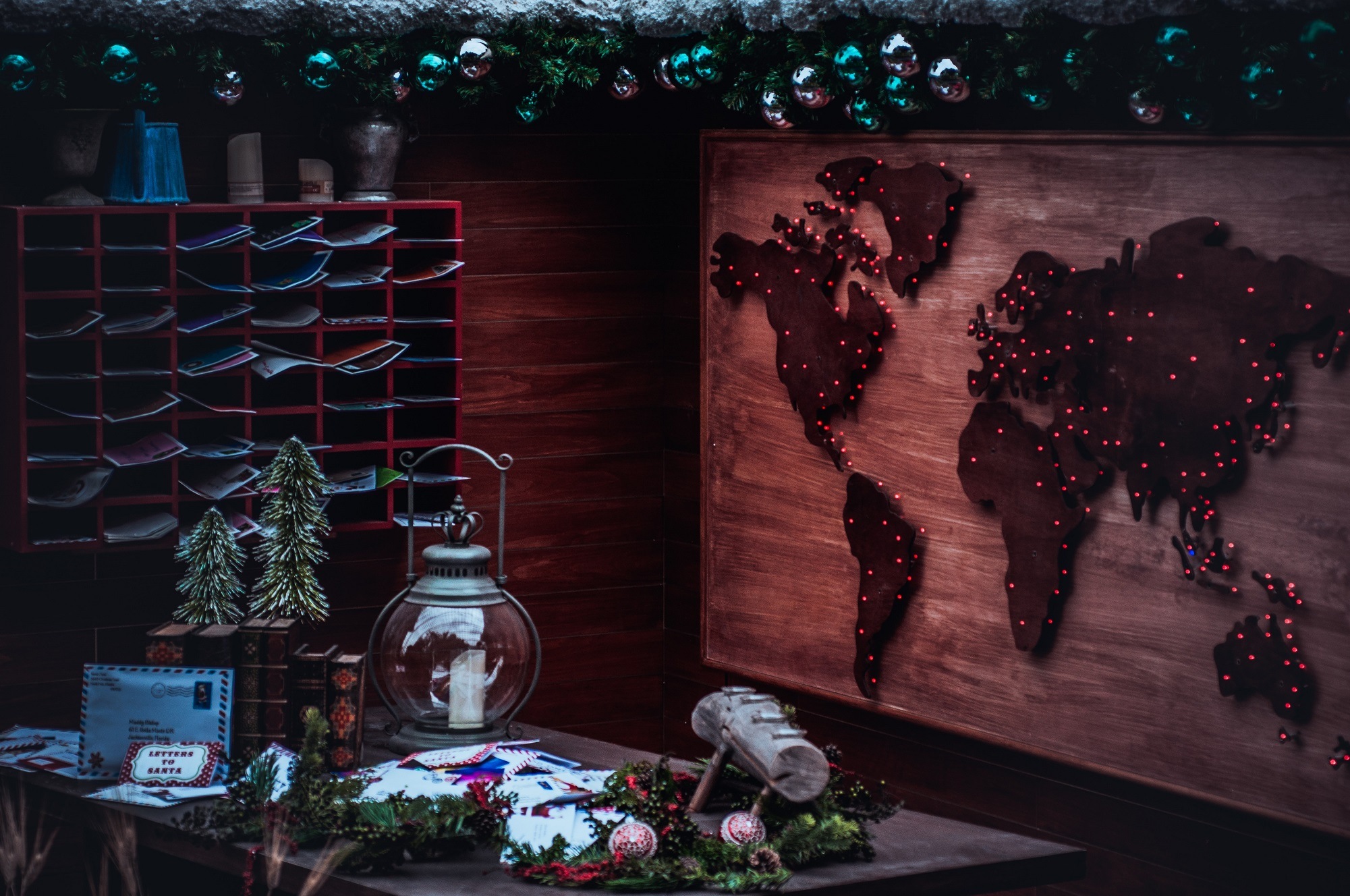 It's Time For Your Holiday Of The Year! #HolidayOfTheYear | Veena World