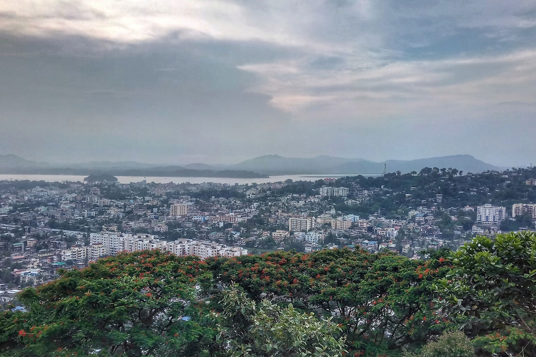 8 Must-Visit Tourist Places in Guwahati | Veena World