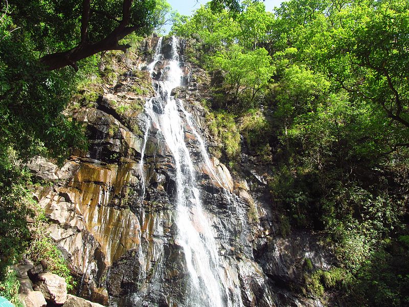 Best Tourist Places to Visit in Pachmarhi | Veena World