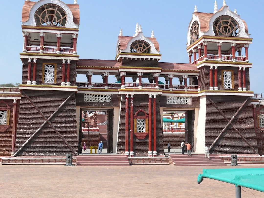 10 Things to Do on Ramoji Film City Tour | Veena World