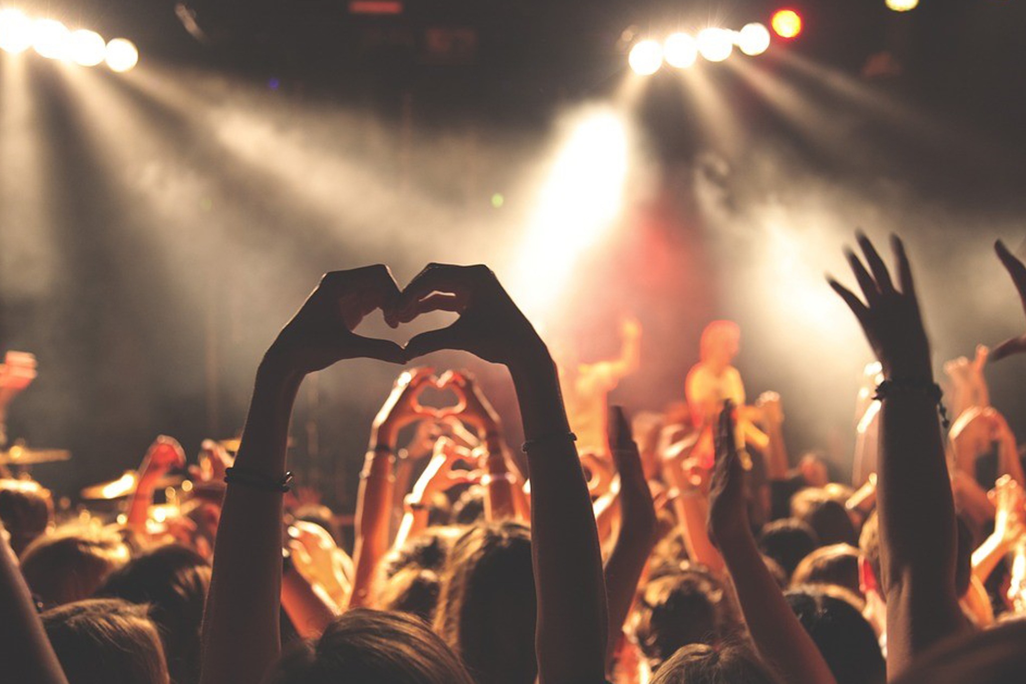 London Nightlife: Top 10 Night Clubs To Go Crazy At | Veena World