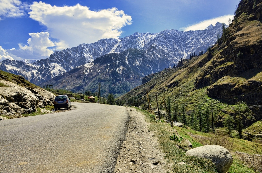 When the Mountains Come Calling – Trekking and Camping in Manali ...