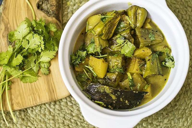 10 Famous Dishes of Odisha for the Foodie in You | Veena World