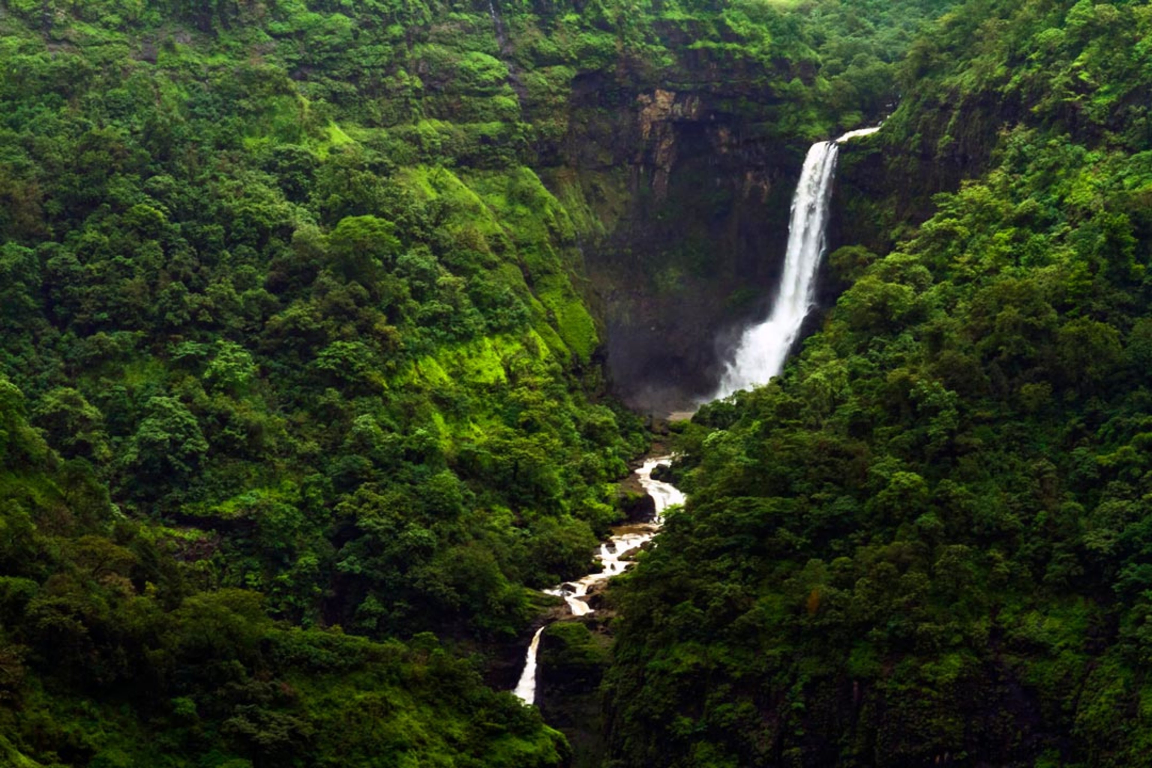 Top 10 Hill Stations in Maharashtra That You Should Go To At least Once ...