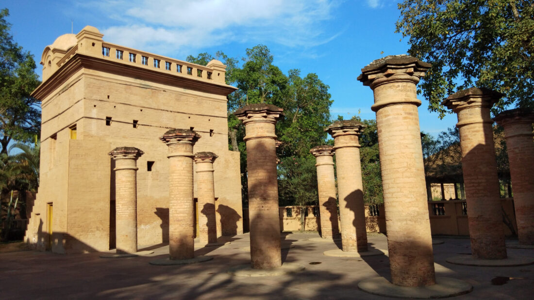 A Sneak Peek Into The Rich And Diverse Land Of Manipur | Veena World