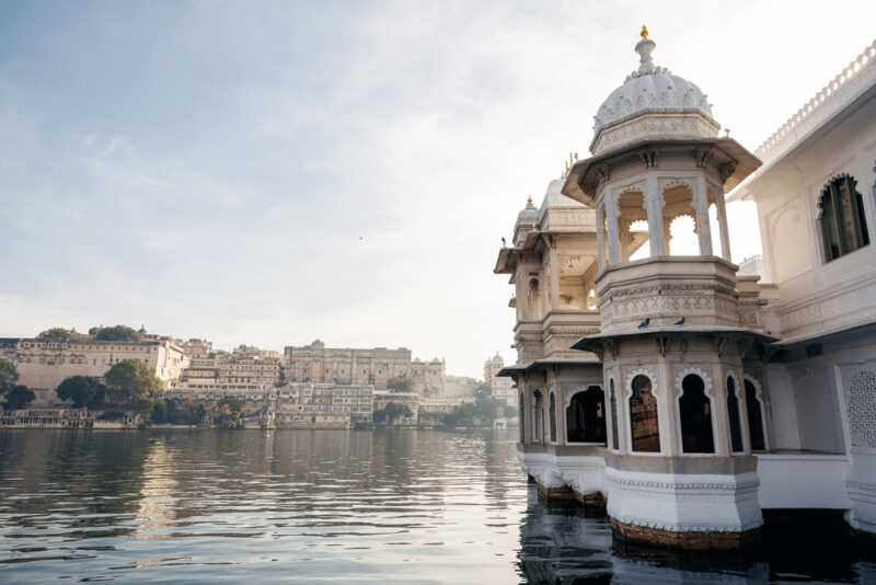6 Most Breathtaking Lake View Hotels in Udaipur | Veena World